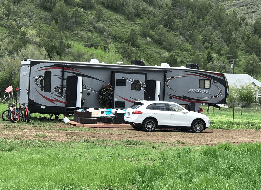 2014 Forest River Cherokee Vengeance 377V - National Vehicle