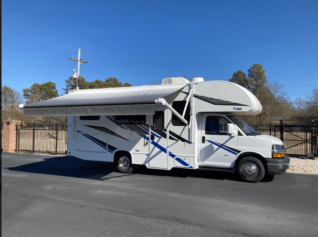 2021 Thor Motor Coach Daybreak 23DB - National Vehicle