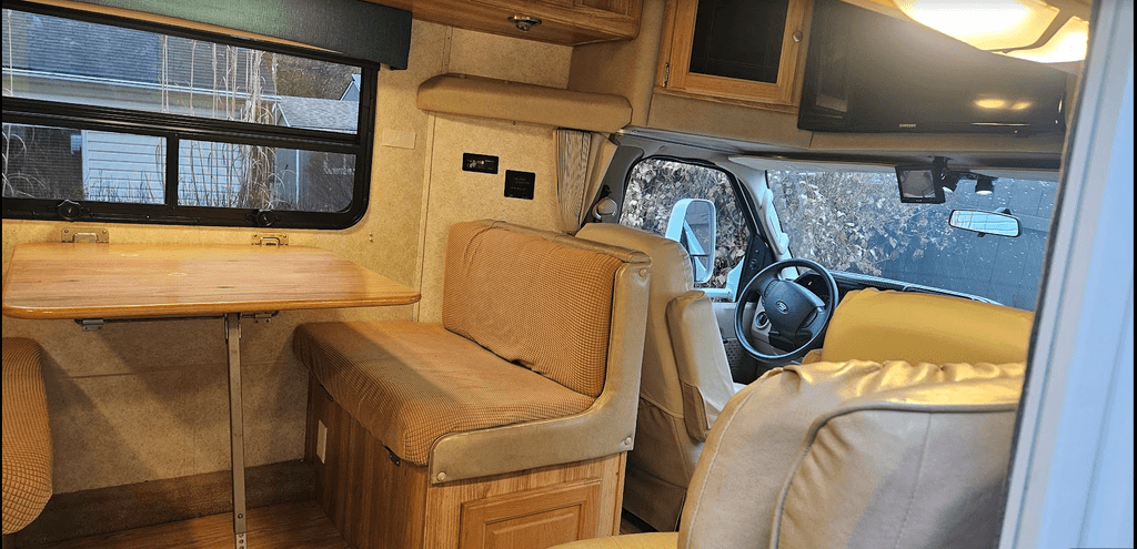 2015 Phoenix Cruiser Motorhome 2350 - National Vehicle