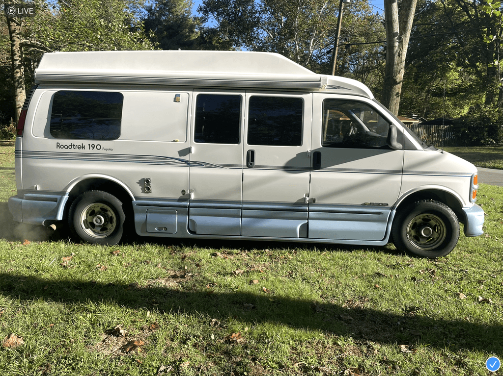 2002 Roadtrek Popular 190 - National Vehicle