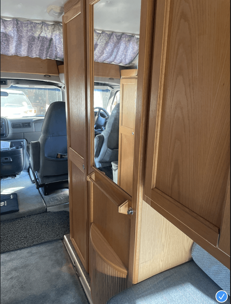 2002 Roadtrek Popular 190 - National Vehicle