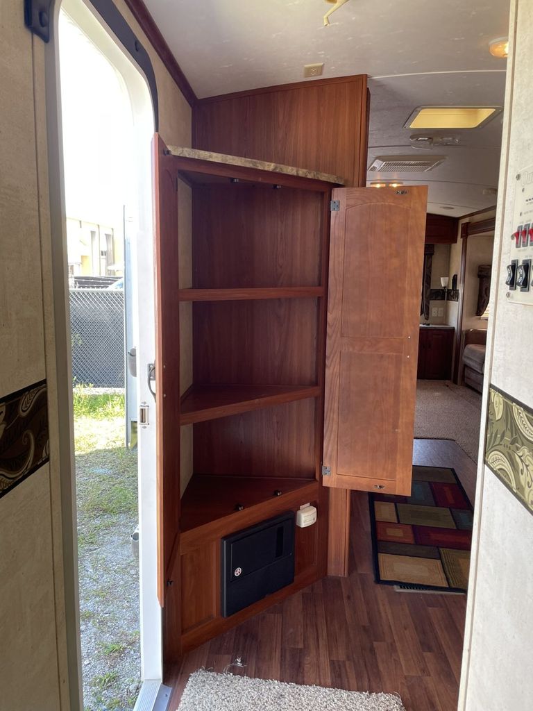 2012 Keystone Outback 10th Anniversary 298RE - National Vehicle