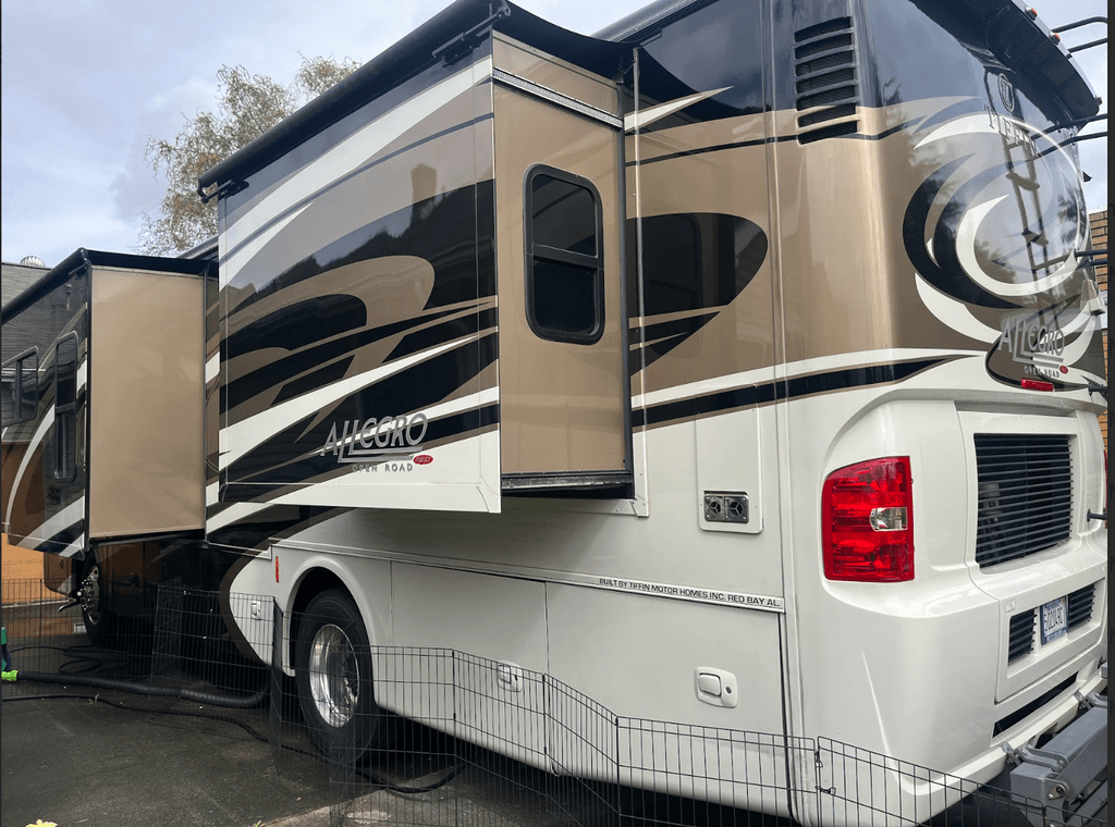 2016 Tiffin Motorhomes Allegro Red 33AA - National Vehicle