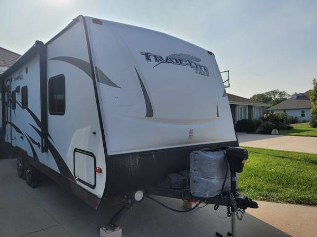 2014 R-Vision Trail-Lite Trek 232RBS - National Vehicle