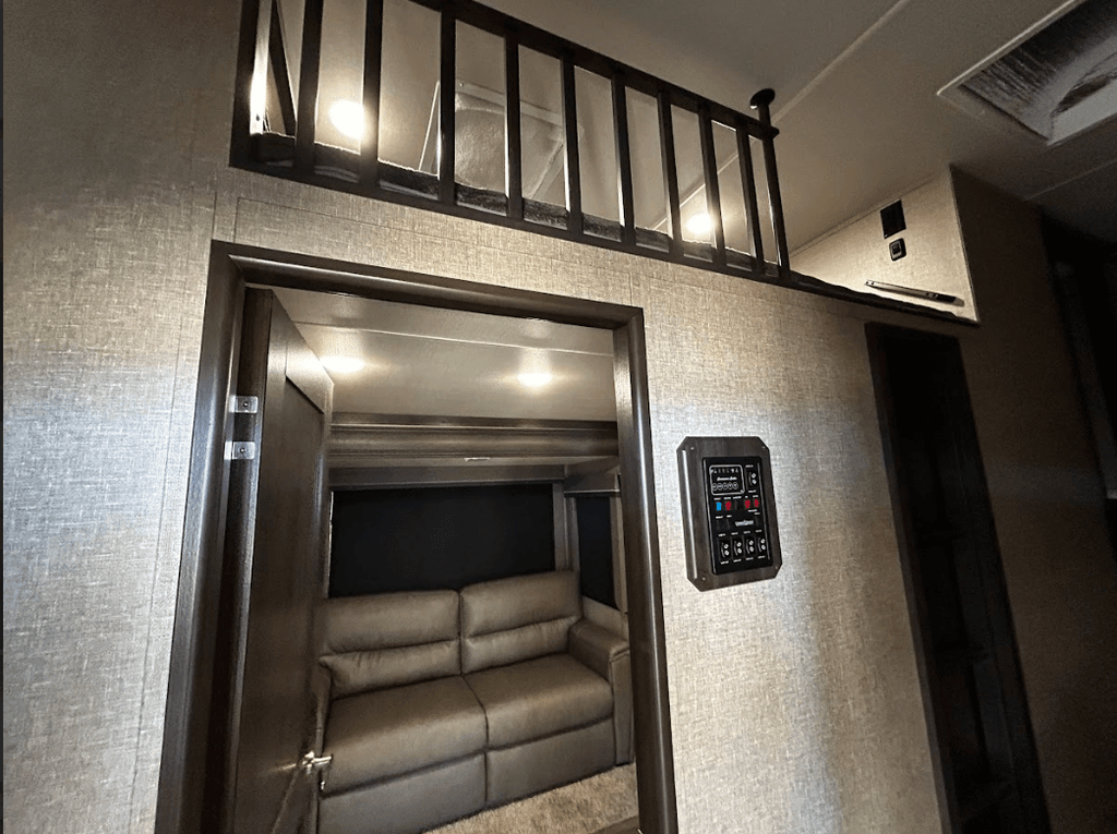 2021 Grand Design Reflection 367BHS - National Vehicle