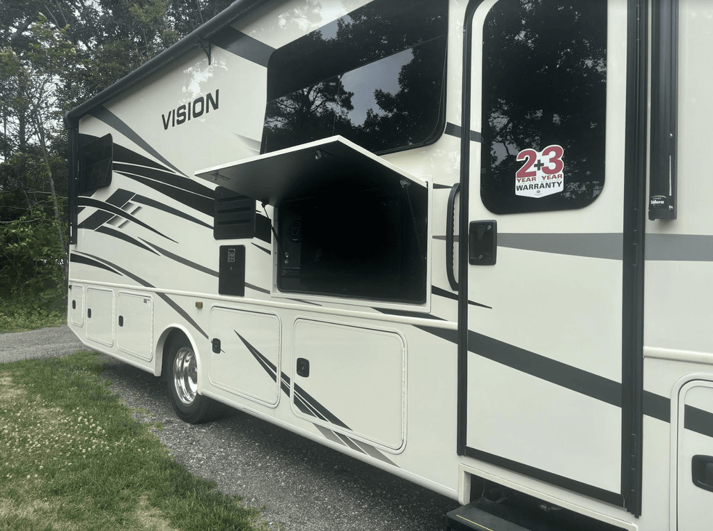 2023 Entegra Coach Vision 29F - National Vehicle