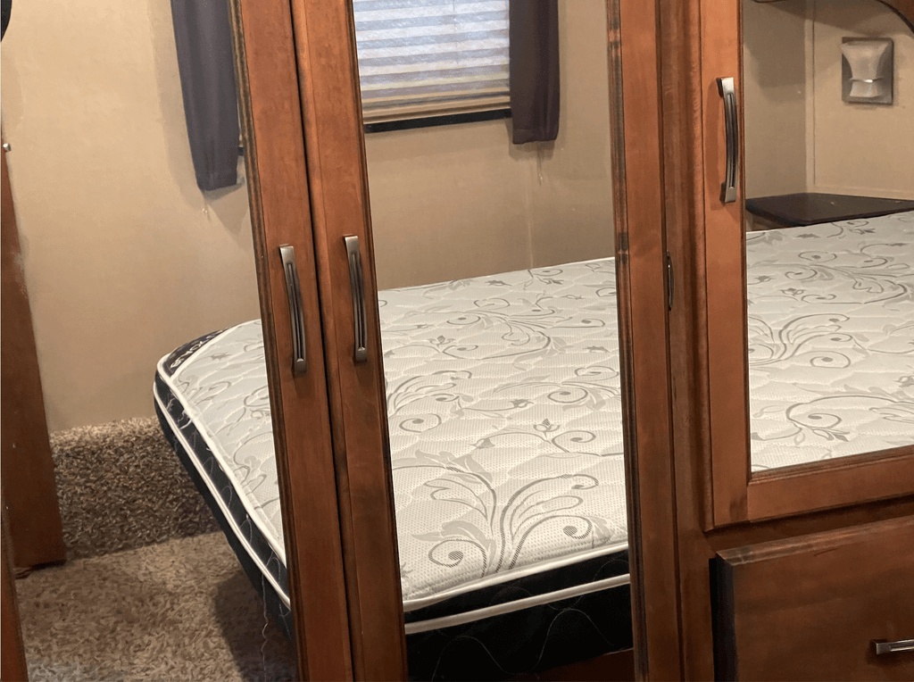 2015 Grand Design Reflection 303RLS - National Vehicle