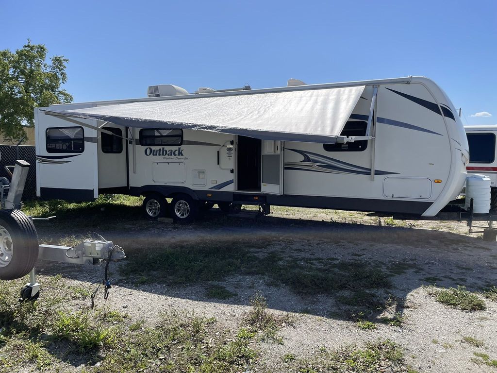 2012 Keystone Outback 10th Anniversary 298RE - National Vehicle