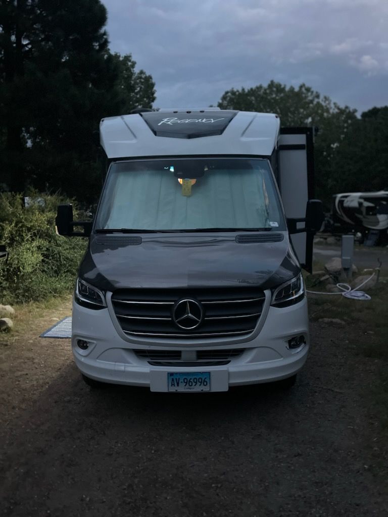 2021 Regency Ultra Brougham 25MB - National Vehicle