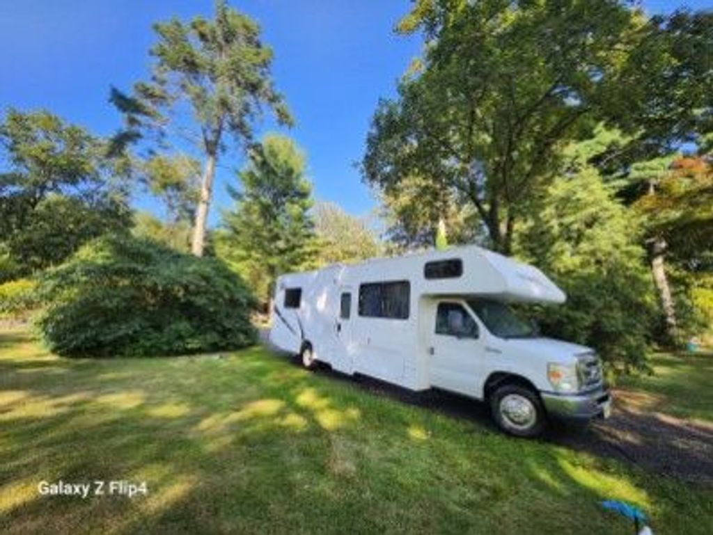 2008 Four Winds Majestic 28A - National Vehicle