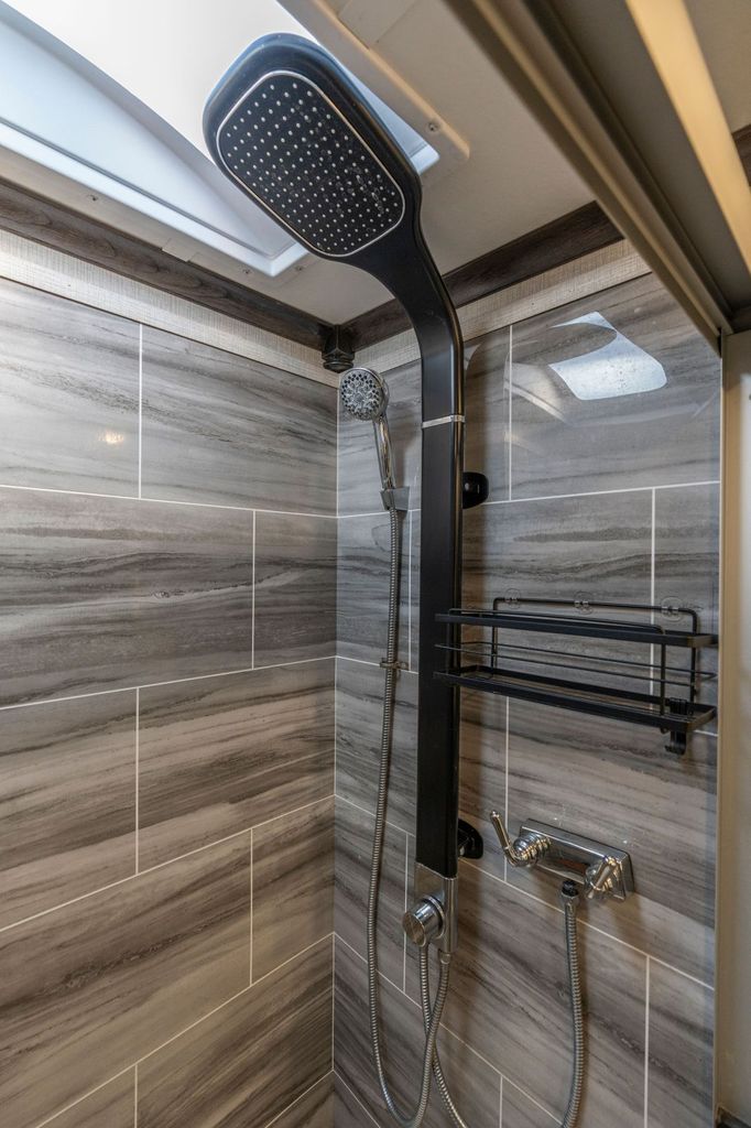 2020 Redwood RV 5th Wheel 4001 LK - National Vehicle