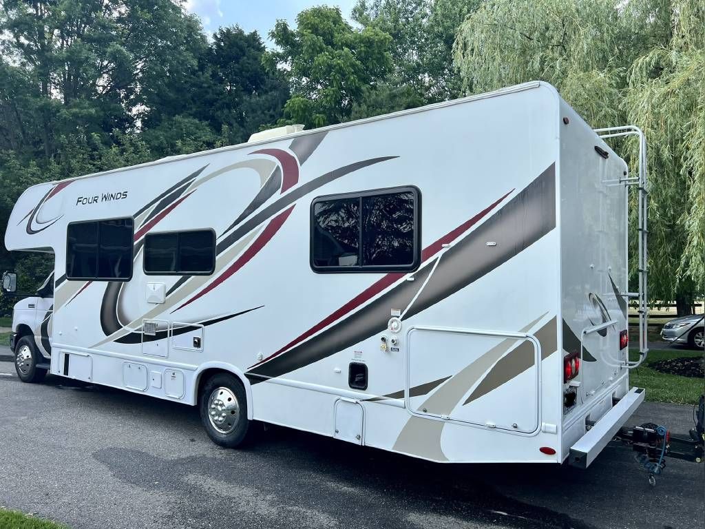 2020 Thor Motor Coach Four Winds 28A - National Vehicle