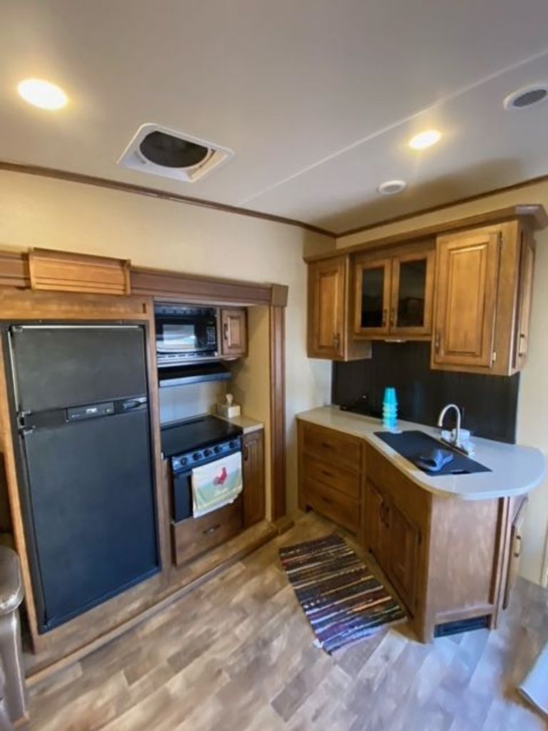 2016 Grand Design Reflection 27RL - National Vehicle