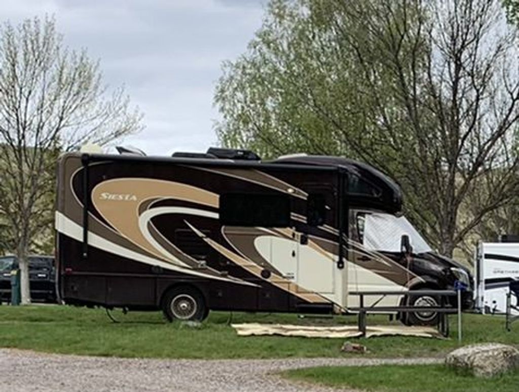 2017 Thor Motor Coach Siesta Sprinter 24SS - National Vehicle